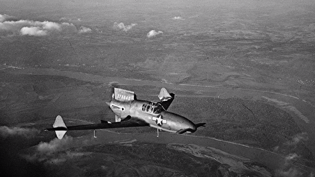 The WW2 Super Fighter That Was Built Backwards – War Bird Fanatics