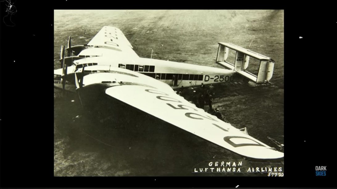 10 Facts About the Mega Bomber With Windows In Its Wings – War Bird ...