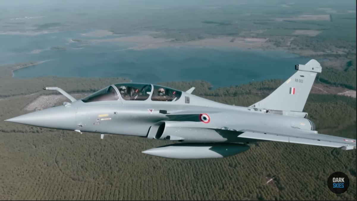 The Fighter That Pulled 9 Gs to Beat A US Stealth Jet – War Bird Fanatics