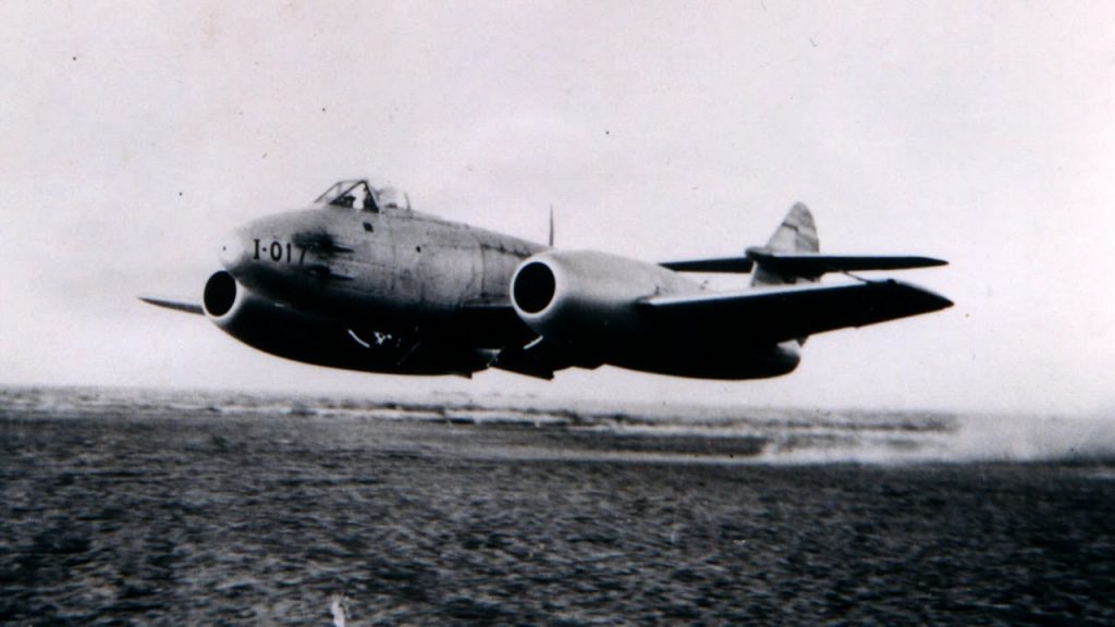 5 Facts About The Only Allied Jet To Fight in WWII – The Gloster Meteor ...