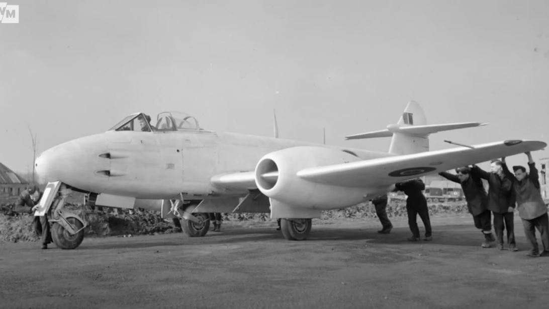 The RAF’s first jet fighter | As good as the Me 262? – War Bird Fanatics