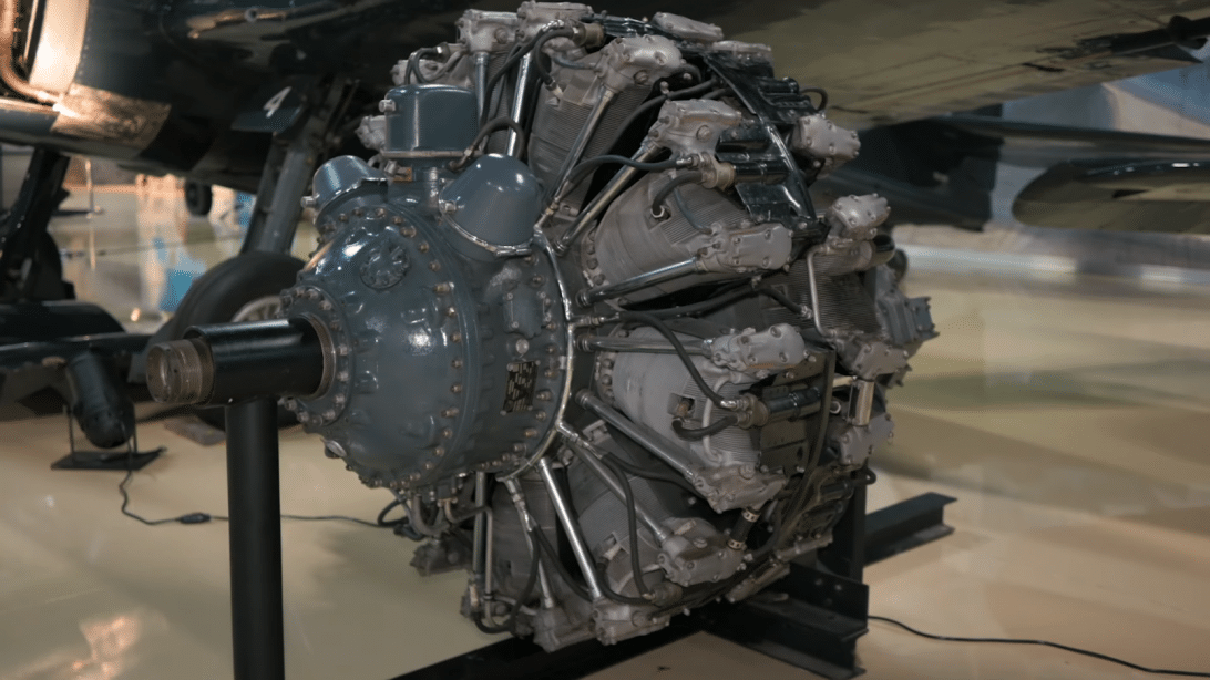 A close look at the F6F Hellcat’s air intake systems – War Bird Fanatics