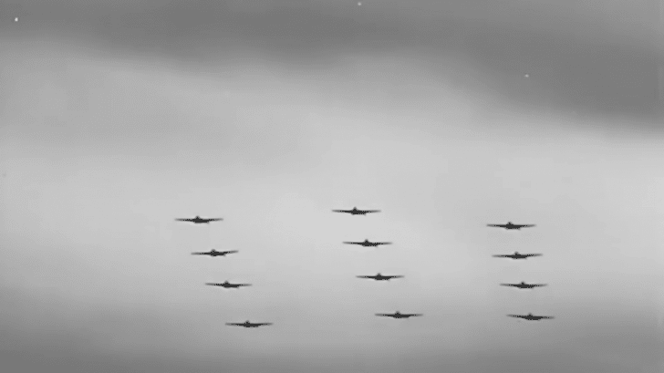 The Vampire Plane That Changed Aviation Forever – War Bird Fanatics