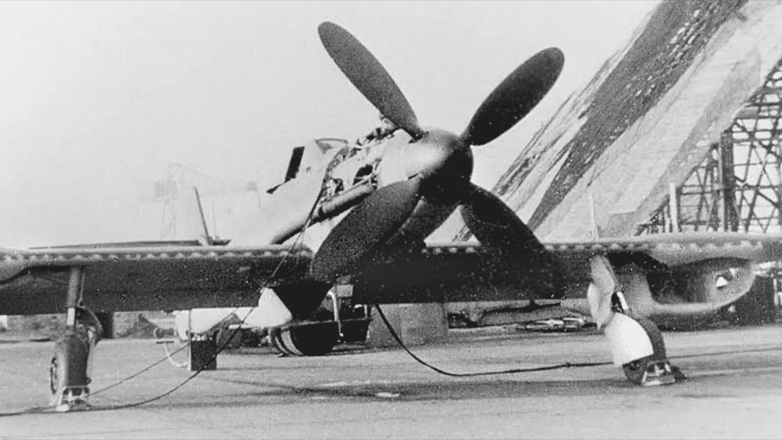 The Luftwaffe’s Forgotten B-29 Killer – Blohm & Voss BV 155 – War Bird ...