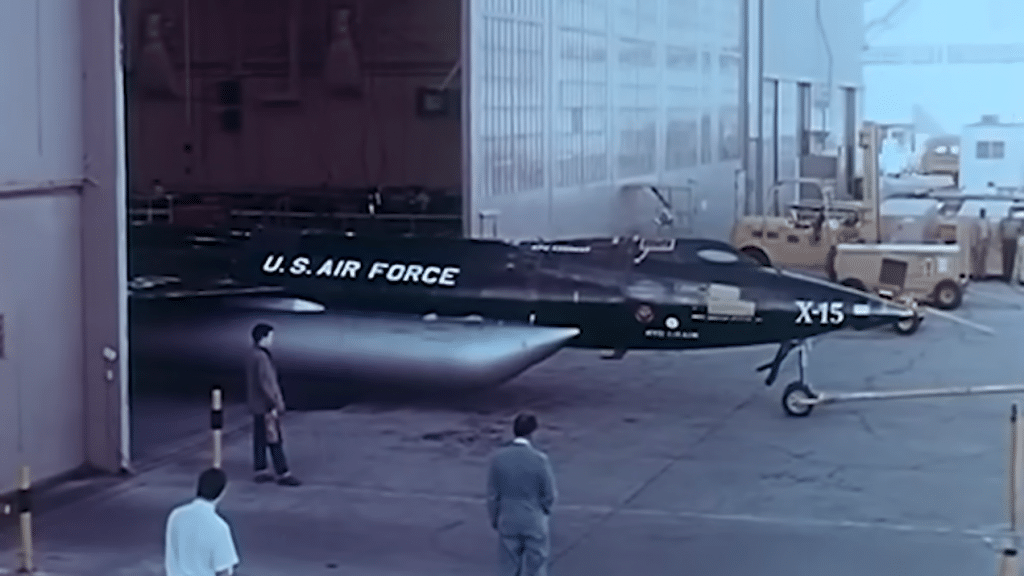 The Plane that Almost Melted – The Fastest Flight Ever Mach 6.7 – War ...